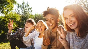 Your Comprehensive Guide to Vertebral Body Tethering (VBT) | Dr. Jason ...